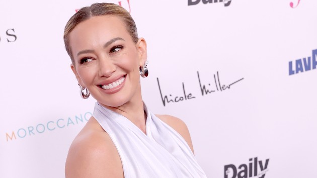 Hilary Duff covers ‘Sports Illustrated’ Swimsuit Issue, even though she ...